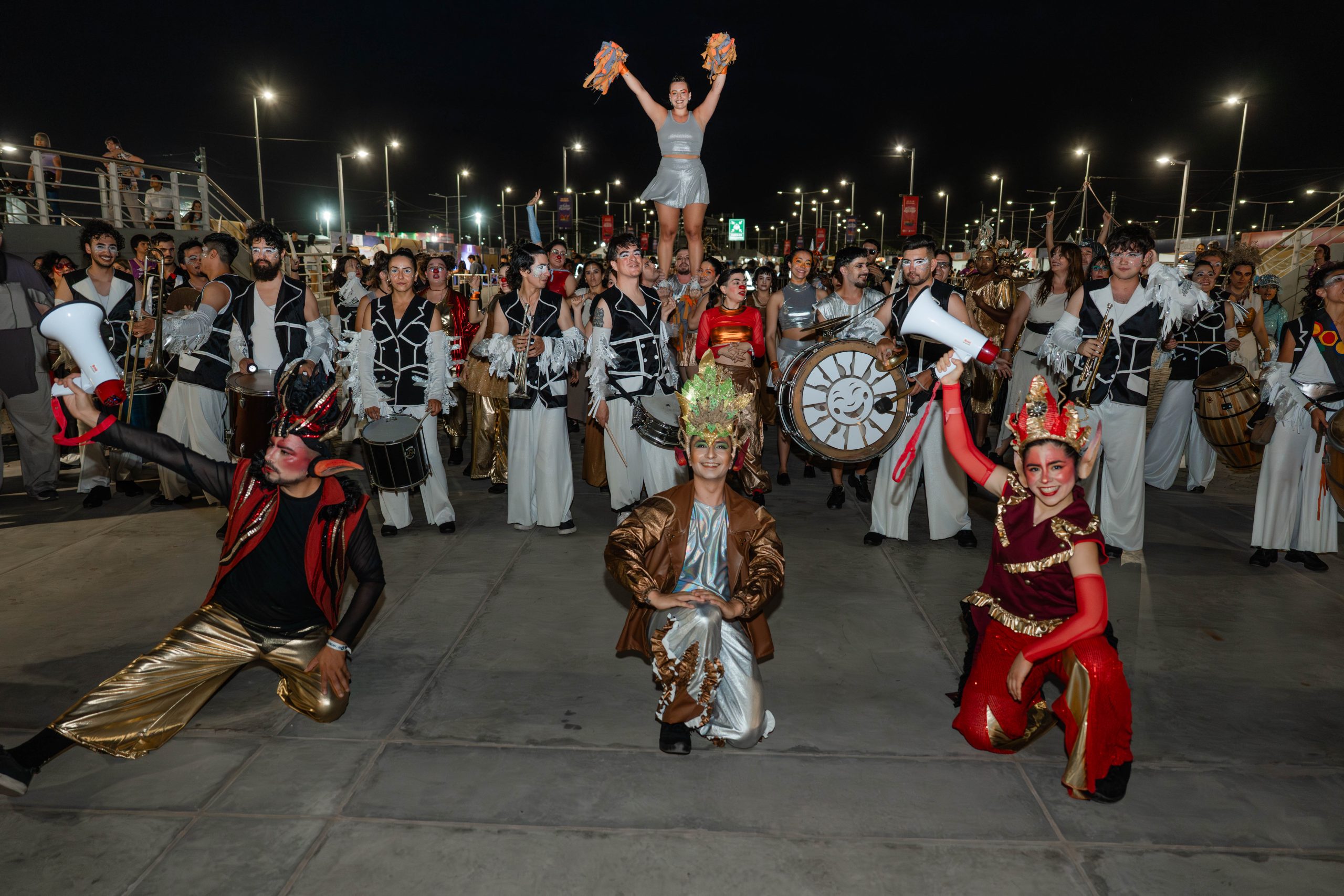 FNS SE VIENE LA SEGUNDA NOCHE Y LA APERTURA DE LA FERIA - RADIO GENESIS ...